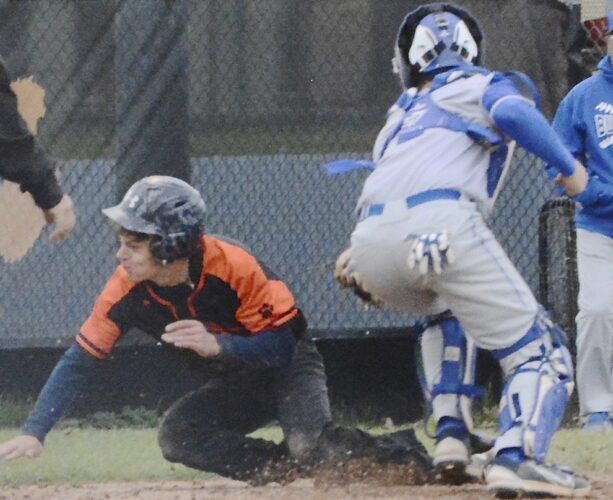 Bucs pound out 15 hits to best Tigers | News, Sports, Jobs - The ...